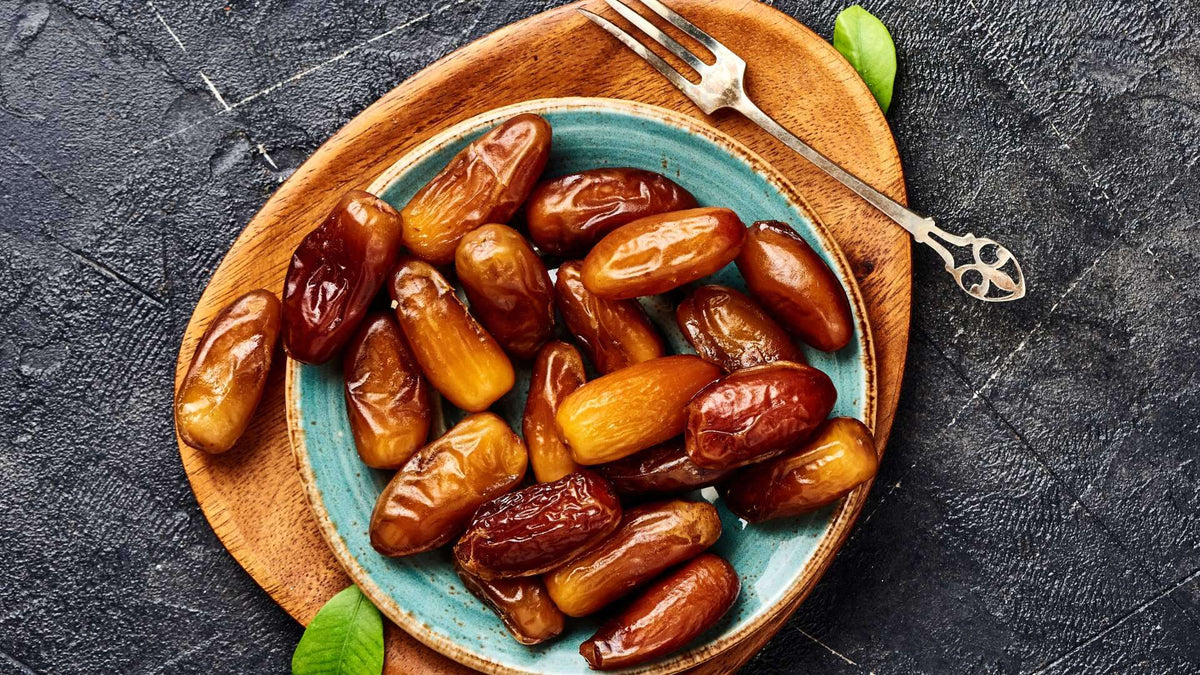 The Health Benefits of Organic Pitted Dates in the UK, Explained — Yin ...